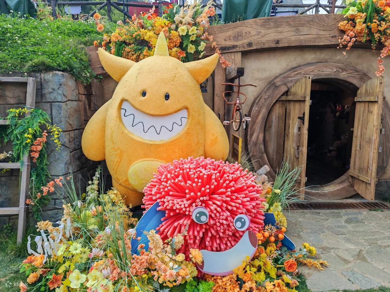 Yunnan Miniature Country Theme Park Ticket - Klook Singapore