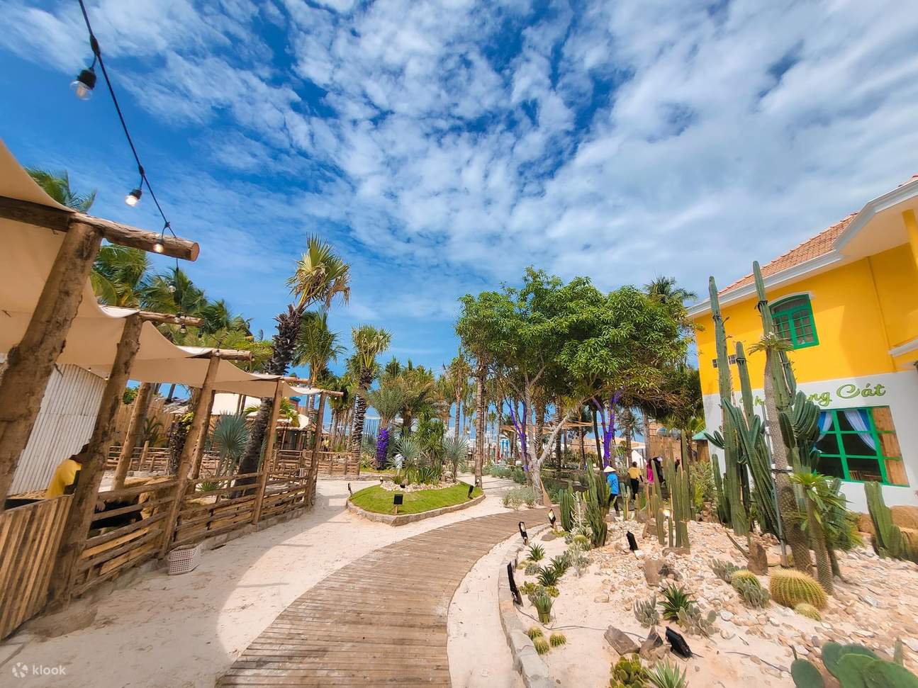 Vé Mango Beach ở Phan Thiết - Klook Việt Nam