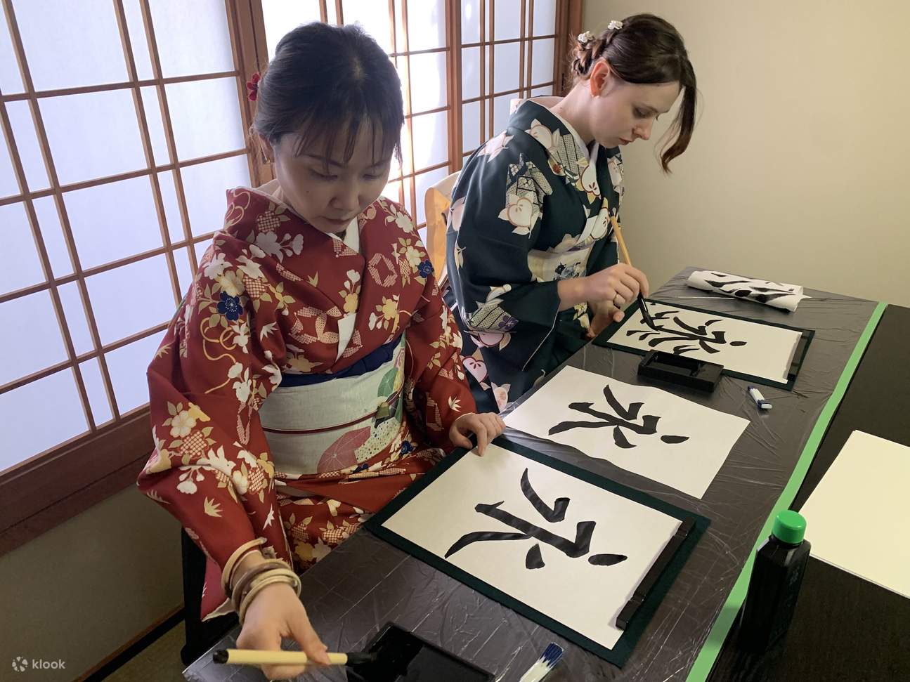 Japanese Calligraphy Class in Ninenzaka (Kyoto) - Klook