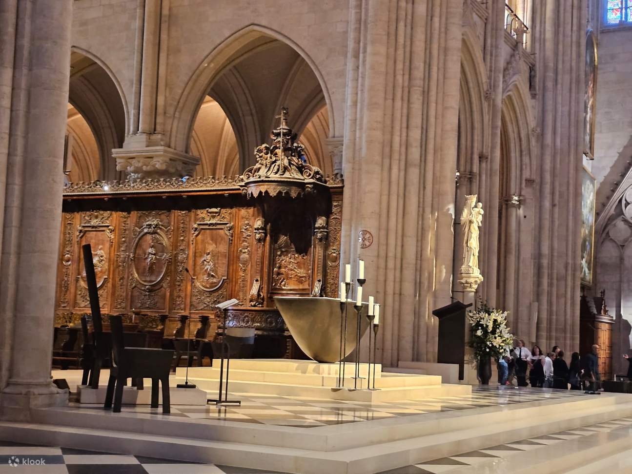 Notre Dame Paris outdoor tour with Crypt entry - Klook Australia