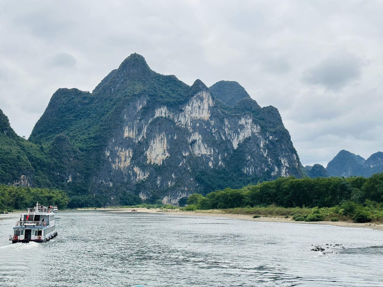 3-Day Guilin, Li River, and Yangshuo Tour (3-Star Cruise of Panoramic ...