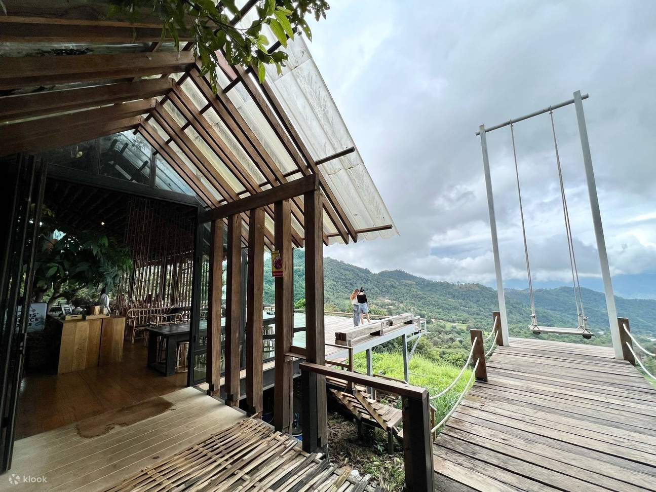Chiang Rai White Temple +Yayo Farm Afternoontea +Akha FarmVille - Klook