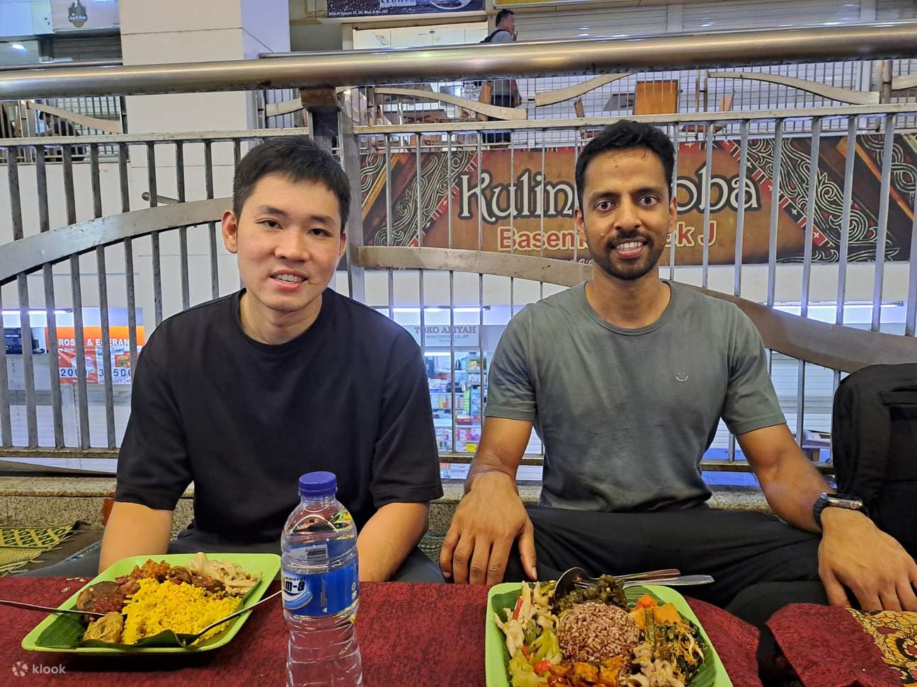 Experience Jakarta Street Food Scene with MRT Transportation - Klook