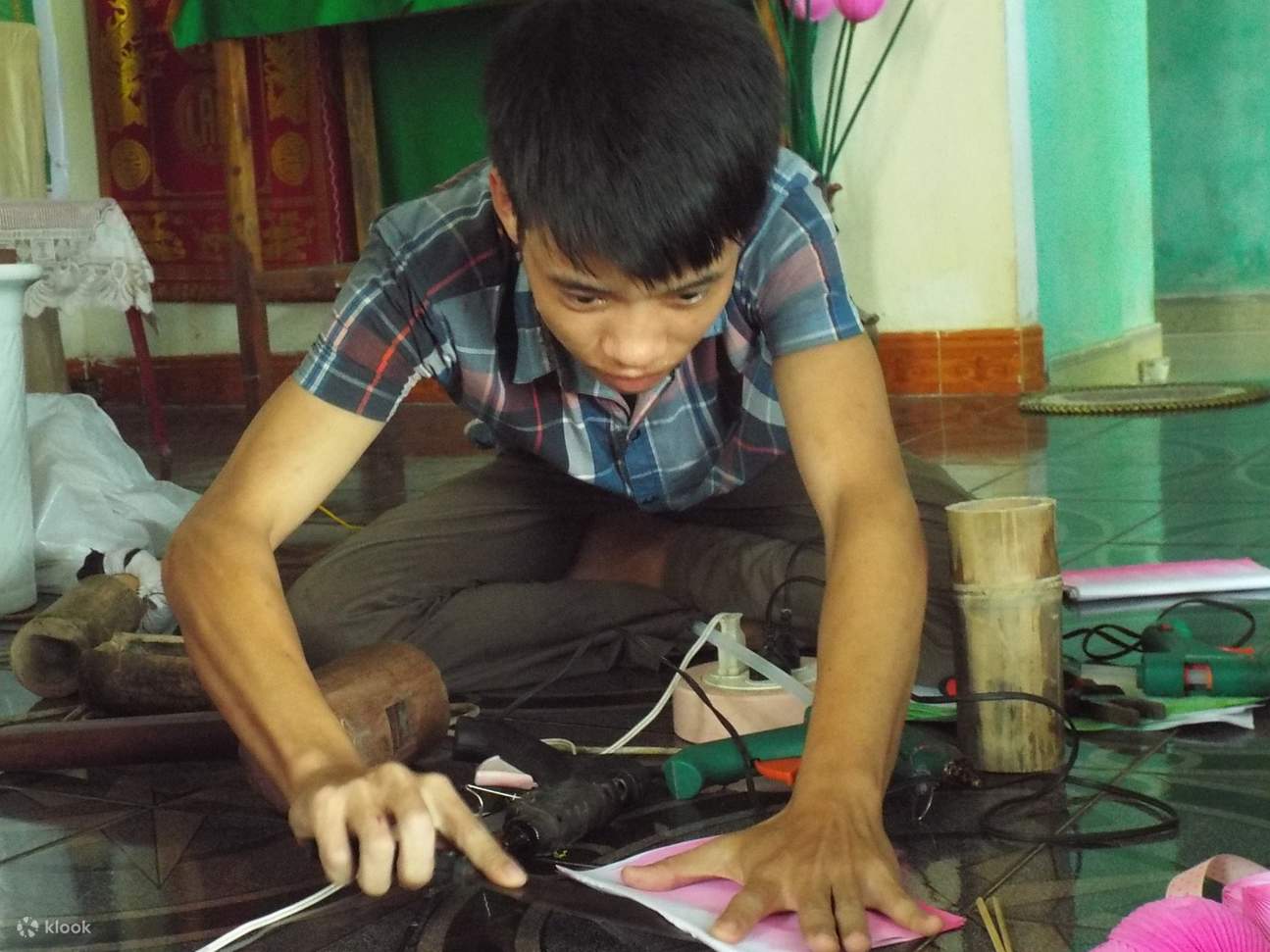 Paper Flower Making Class in Hue - Klook