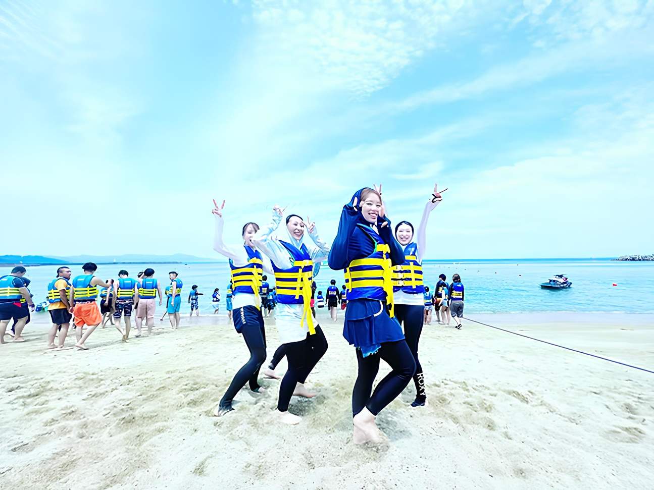 Lawatan Sehari ke Frolic Marine Sports Park, Pengalaman Membuat Perfume ...