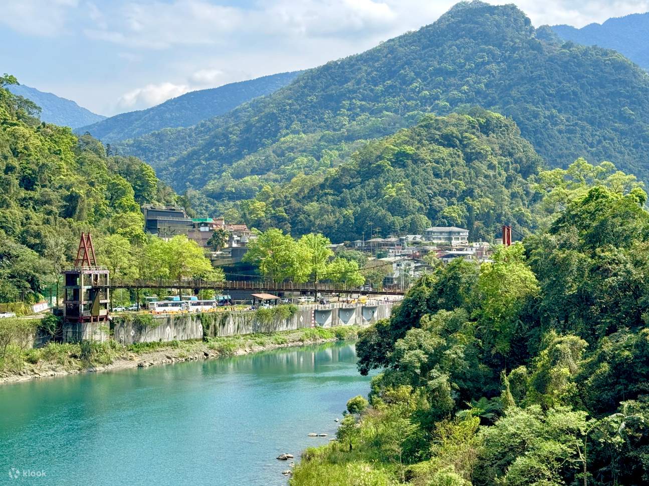 Yunxian Amusement Park, Wulai Old Street, Wulai Sightseeing Trolley Bus ...