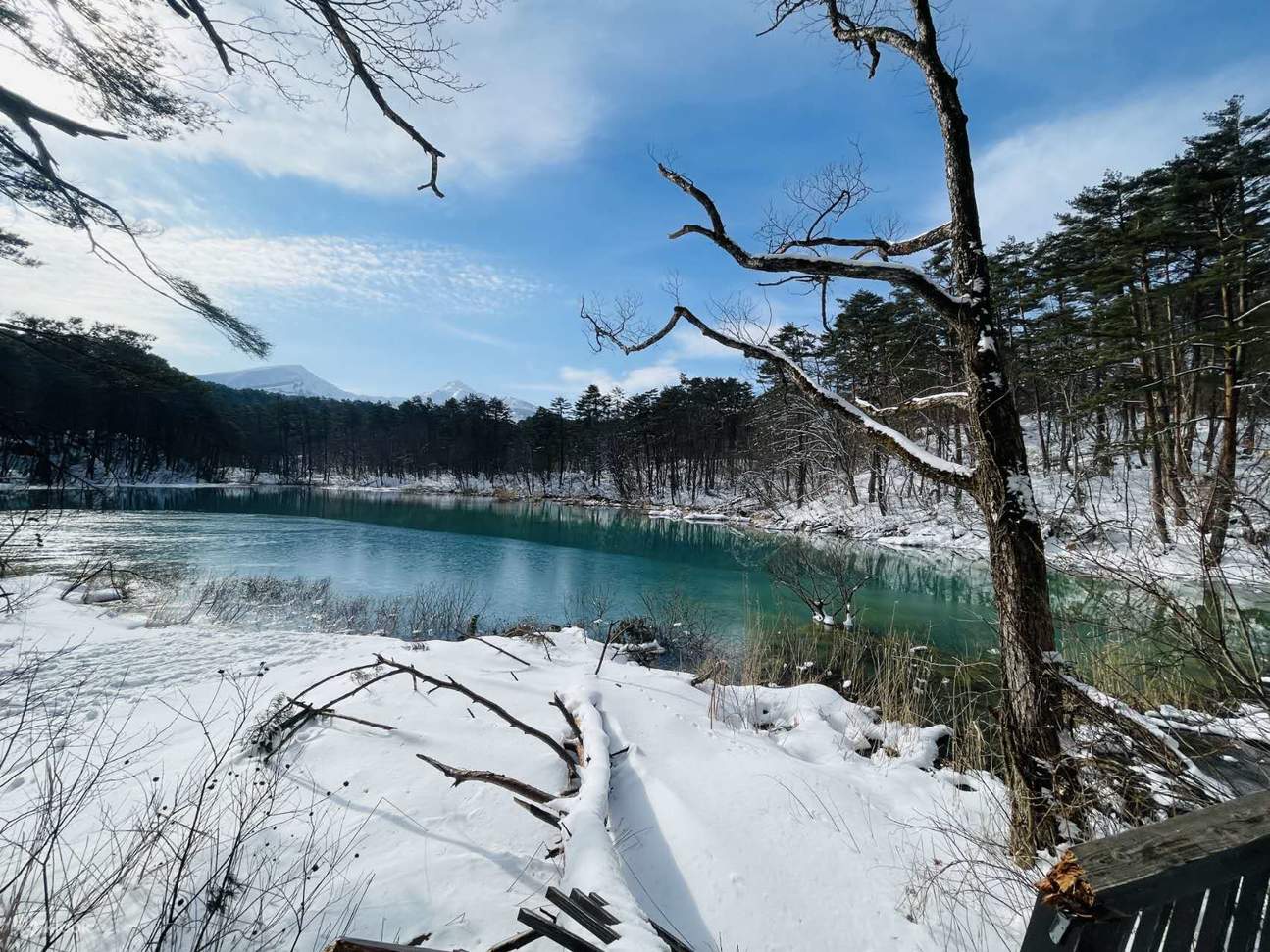 2-Day Tour of Tohoku Lakeside Hot Springs: Ouchijuku + Aizuwakamatsu ...