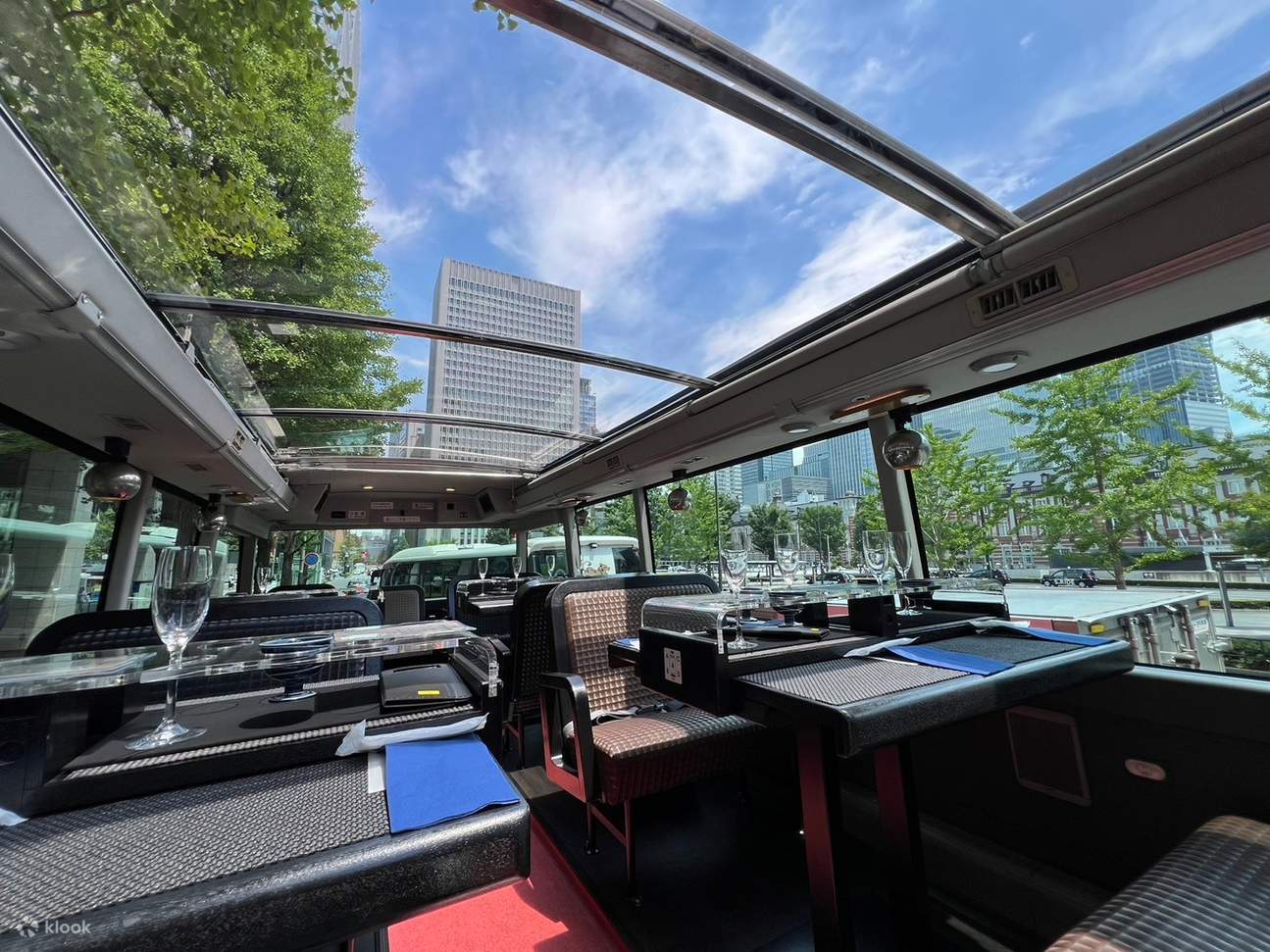 ”Tokyo Restaurant Bus" for Sightseeing With Lunch or Dinner in Tokyo ...