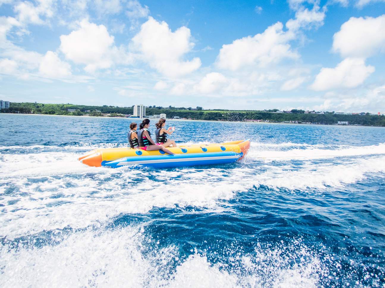 Pattaya Beach: Banana Boat Adventure - Klook