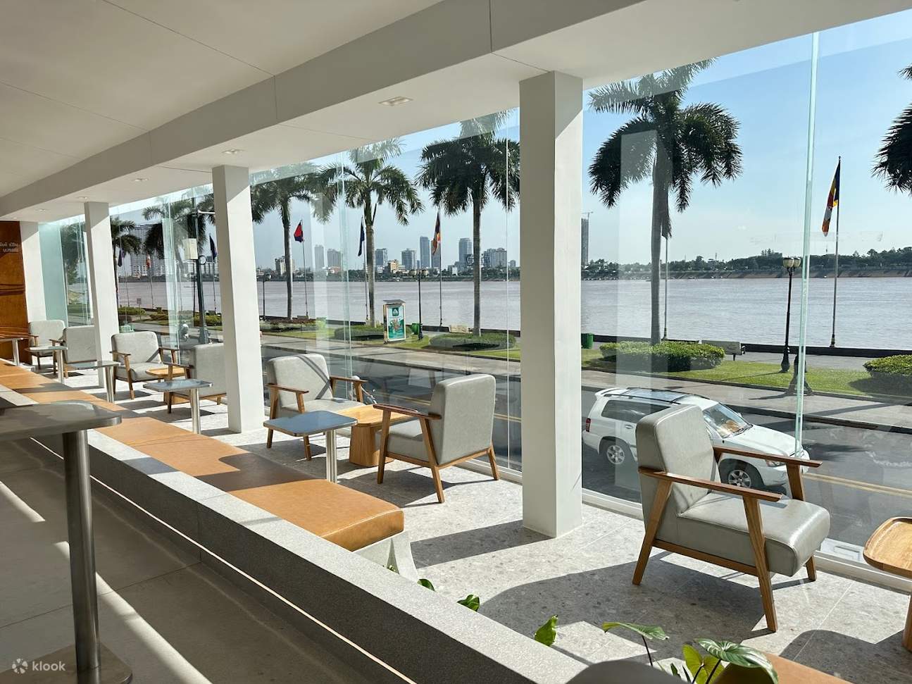 (Free eSM) Morning Coffee Tour in Phnom Penh - Klook