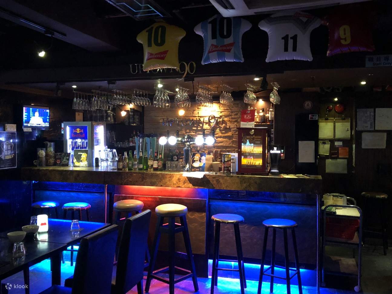 Uptown 90 Bar & Grill World Cup Exclusive 4 Beers and Snack in Wan Chai ...