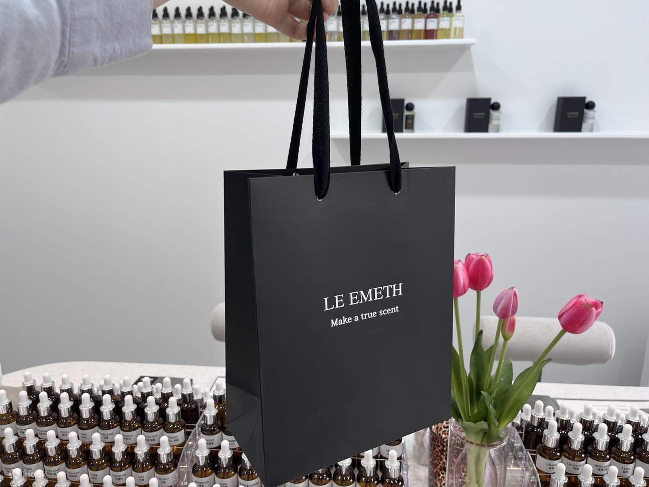 Experience making your own perfume in Seoul - Klook