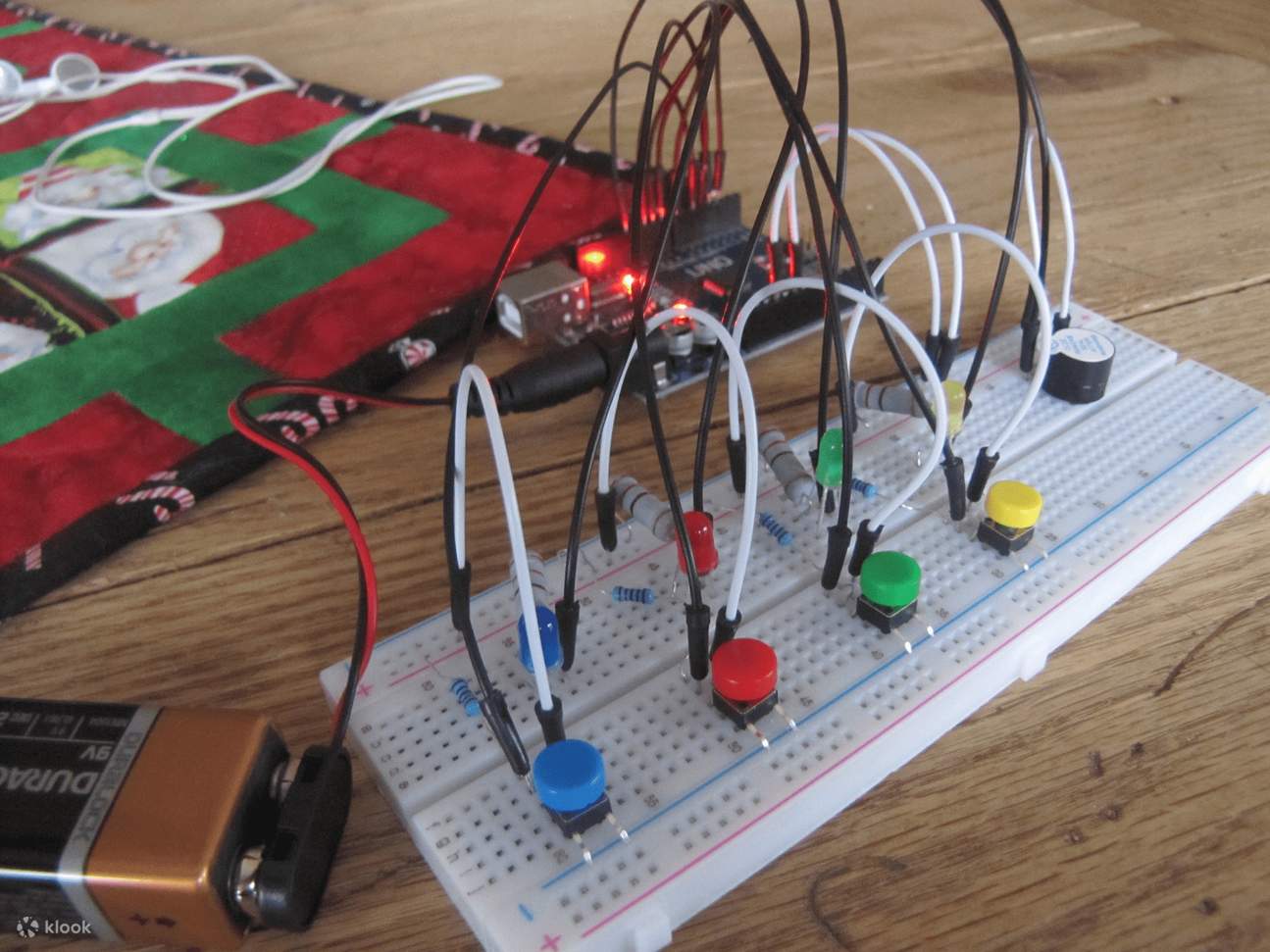 Tech Subscription Box from Creation Crate - Klook États-Unis