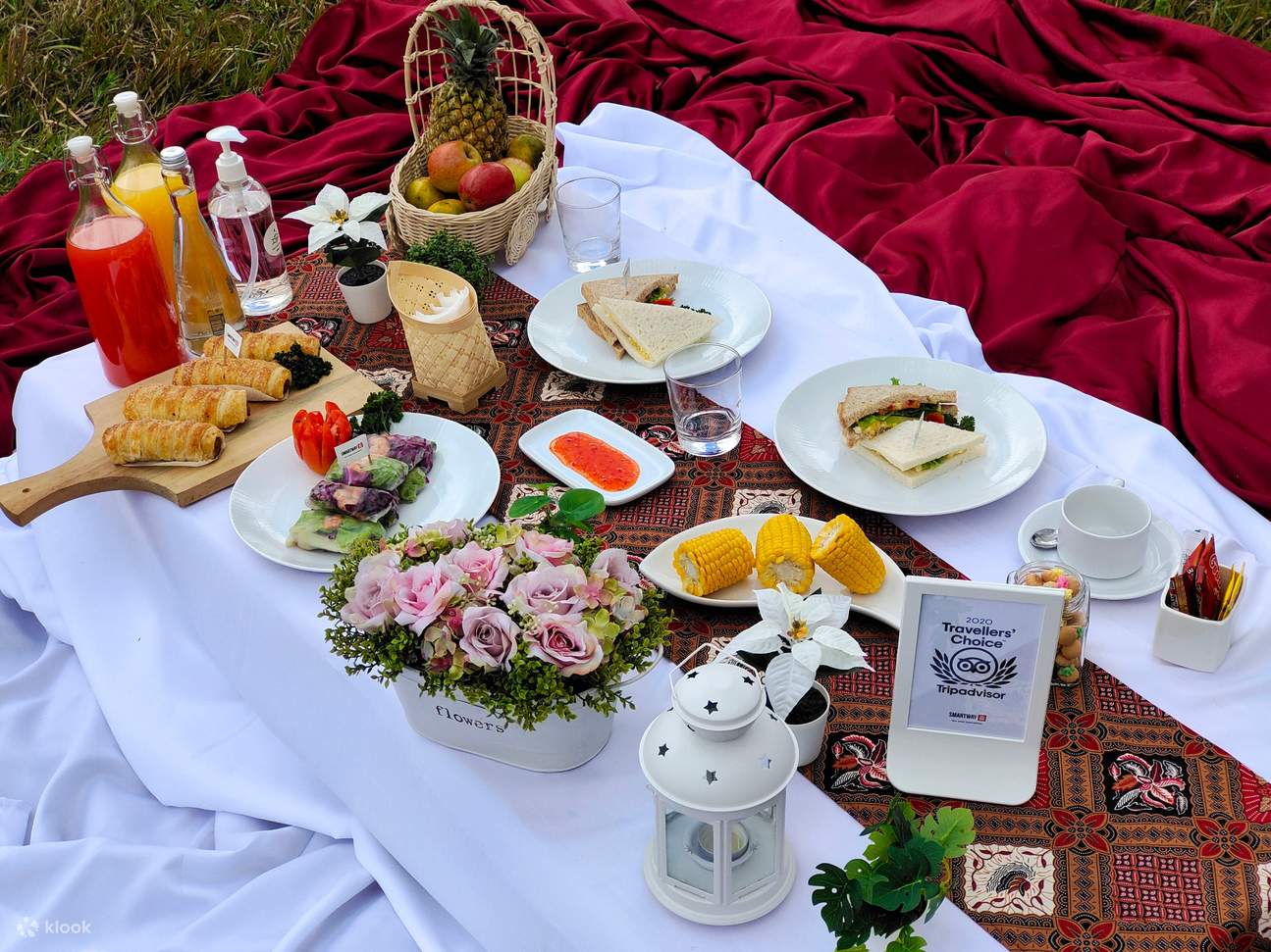 Mount Bromo Sunrise Romantic Breakfast And Intimate Picnic from Malang ...