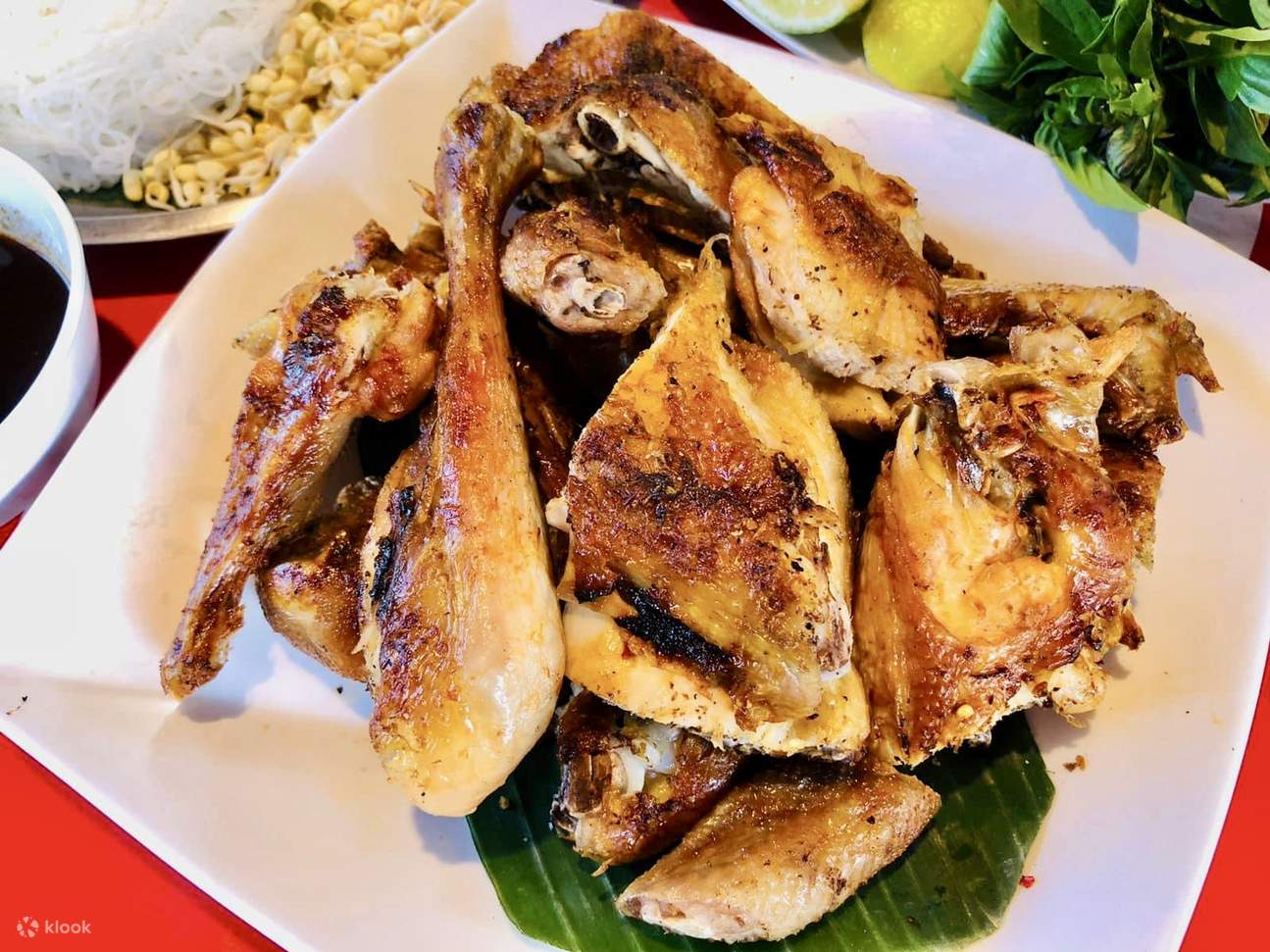 Savor Vientiane: Classic Food Tour with Lao Delicacies - Klook