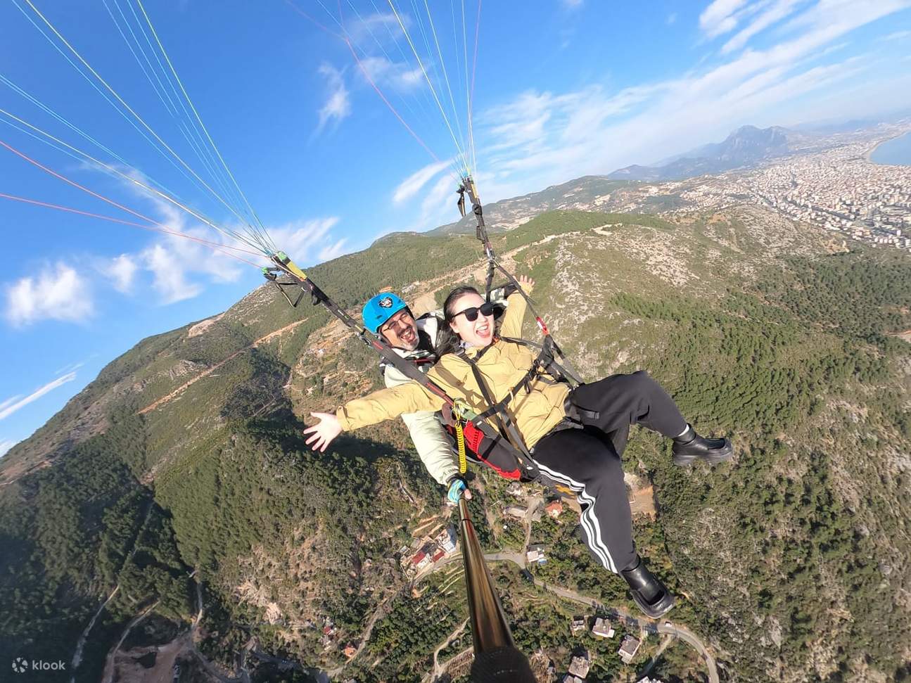 Paragliding Experience with Pilots from 700 Meters in Alanya - Klook