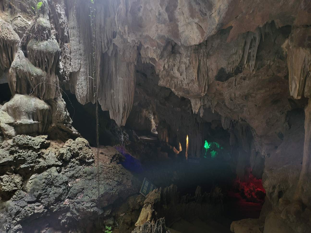 Bai Dinh Pagoda & Galaxy (Thien Ha) Grotto Ninh Binh Day Tour from ...