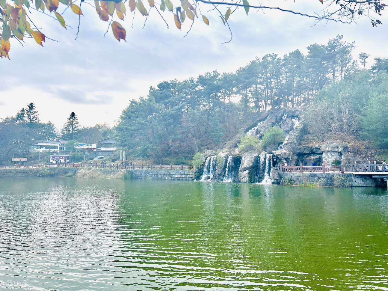 Cheongpung Lake Cable Car & Cruise + Uirimji Reservoir One Day Tour ...