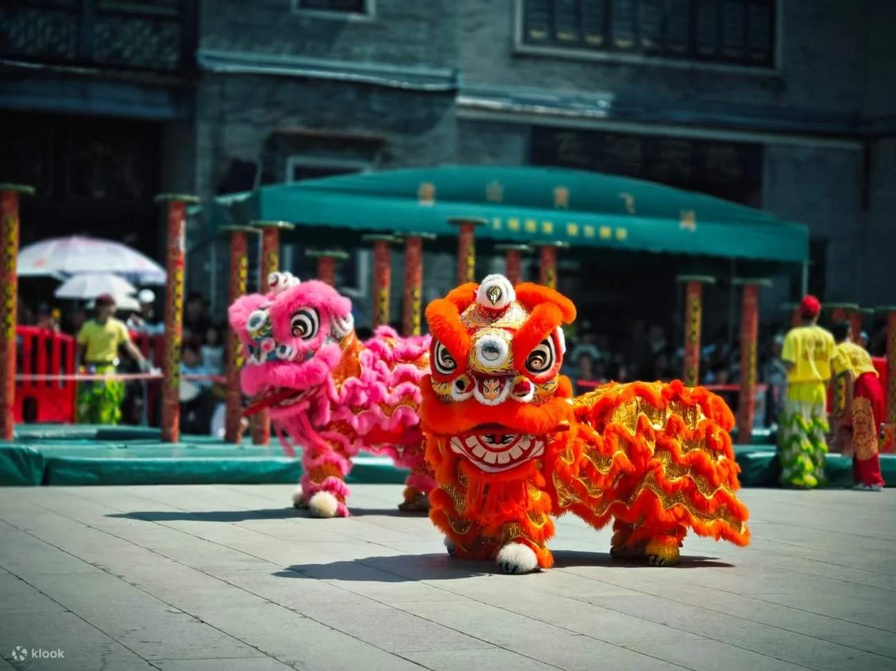 Guangzhou to Foshan Ancestral Temple, Lion Dance Feast, Qinghui Garden ...