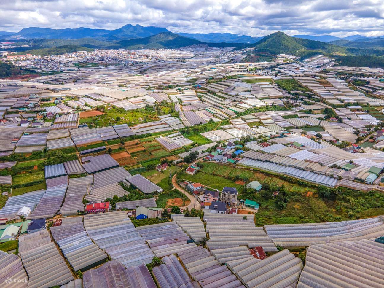 Lawatan Sehari Menaiki Motosikal di Desa Da Lat, Vietnam - Klook ...