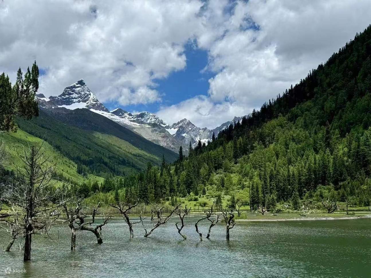 Mount Siguniang Shuangqiao Valley + Maobiliang Pure 1-Day Tour | Stroll ...