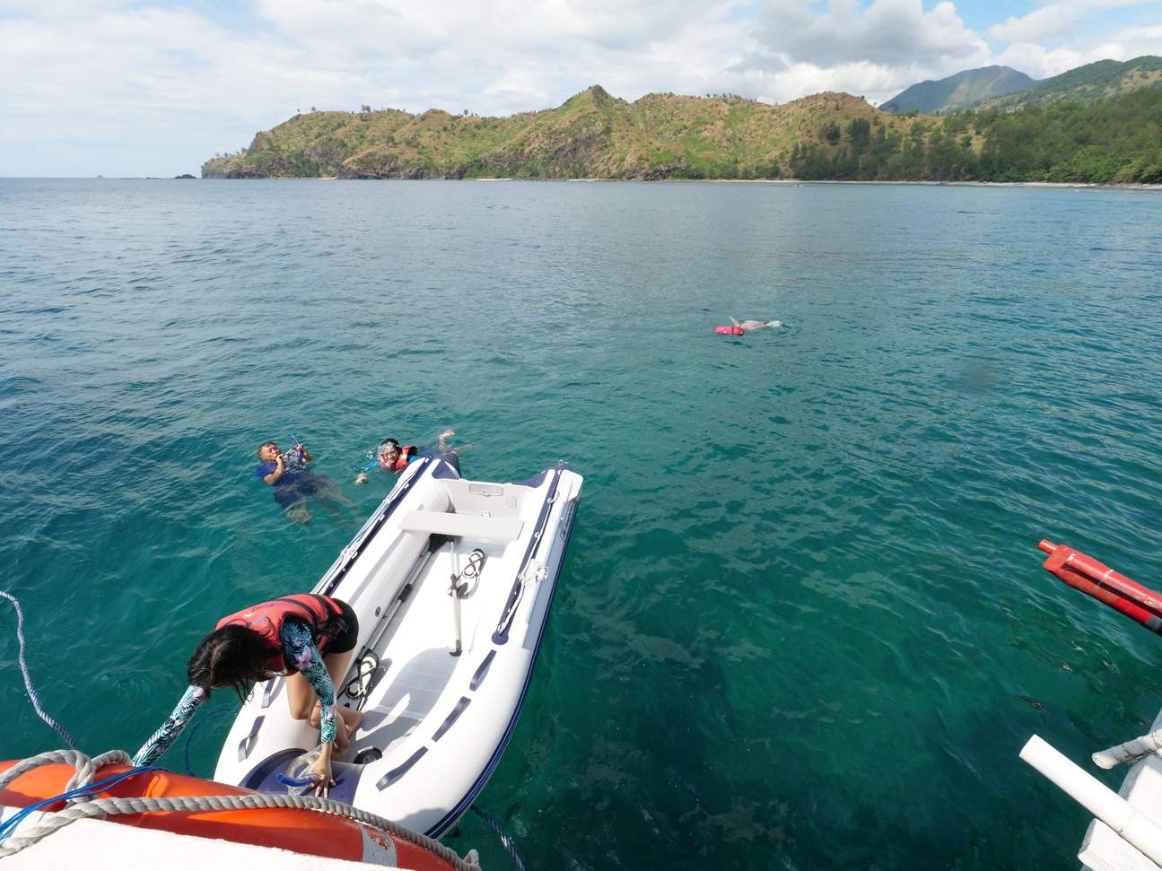 Subic Island Hopping Tour - Klook New Zealand