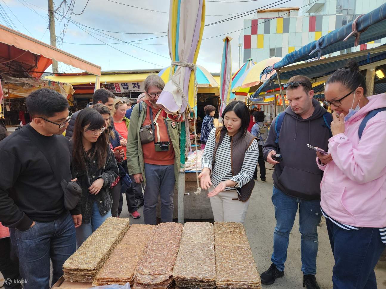 Busan Seafood Market Tour with Local Chef & Seafood Feast - Klook