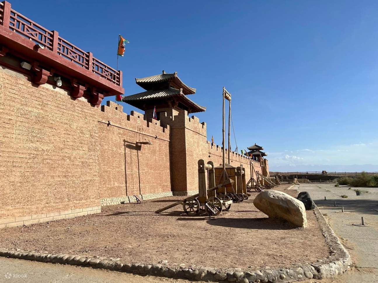 Depart from Dunhuang, visit the Western Thousand Buddha Caves, Yumen ...