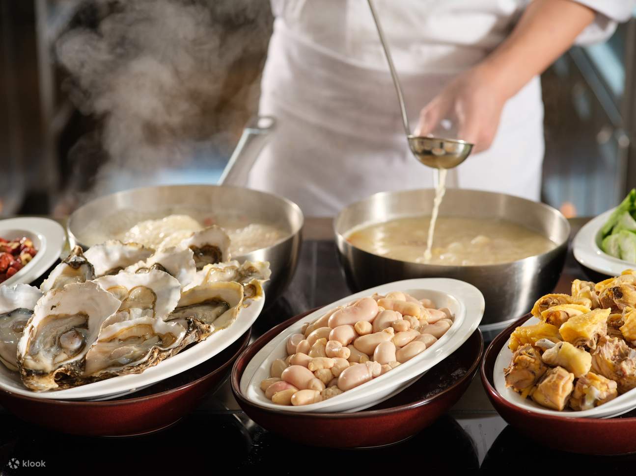 【Southeast Asian Buffet Dinner】Seafood Buffet at MGallery Hotel ...