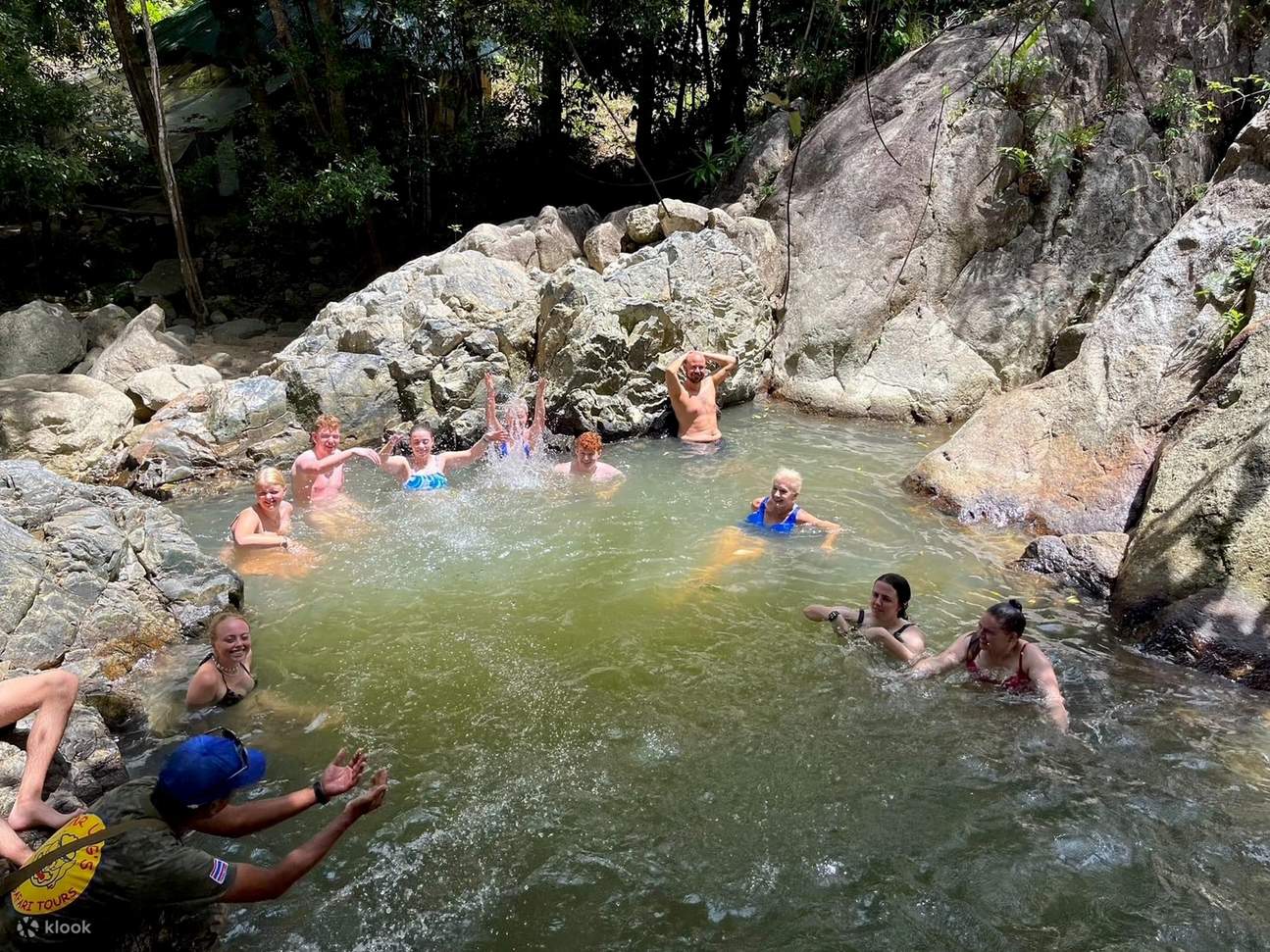 Van Koh Samui: gedeelde eilandtour met een legertruck - Klook Verenigde ...