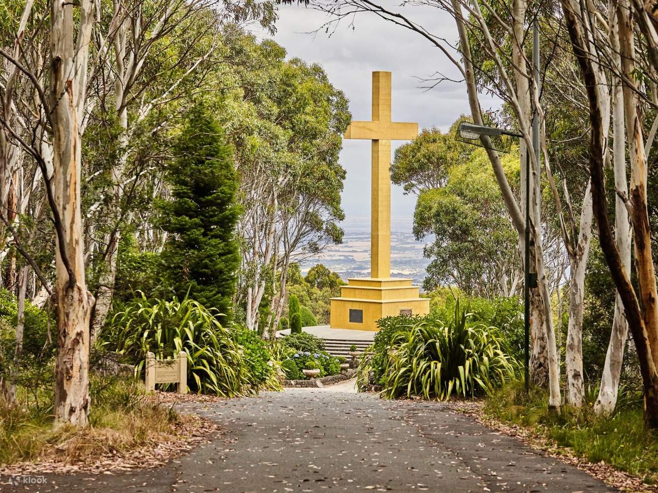 Mount Macedon One-Day Autumn Tour with Chinese Guide - Klook