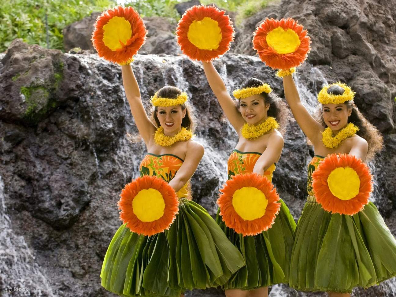 Maui Nui Luau on Kaanapali Beach at Sheraton Resort - Klook United States