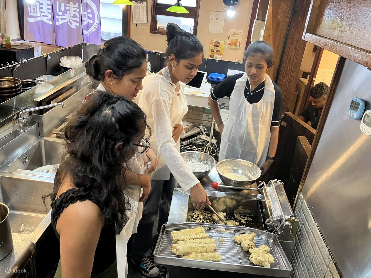 【Nara】Hand-made udon noodle experience class - Klook Canada