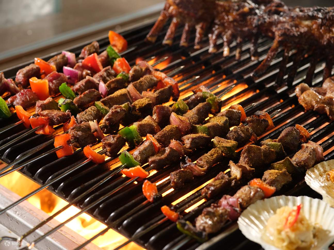 【Southeast Asian Buffet Dinner】Seafood Buffet at MGallery Hotel ...