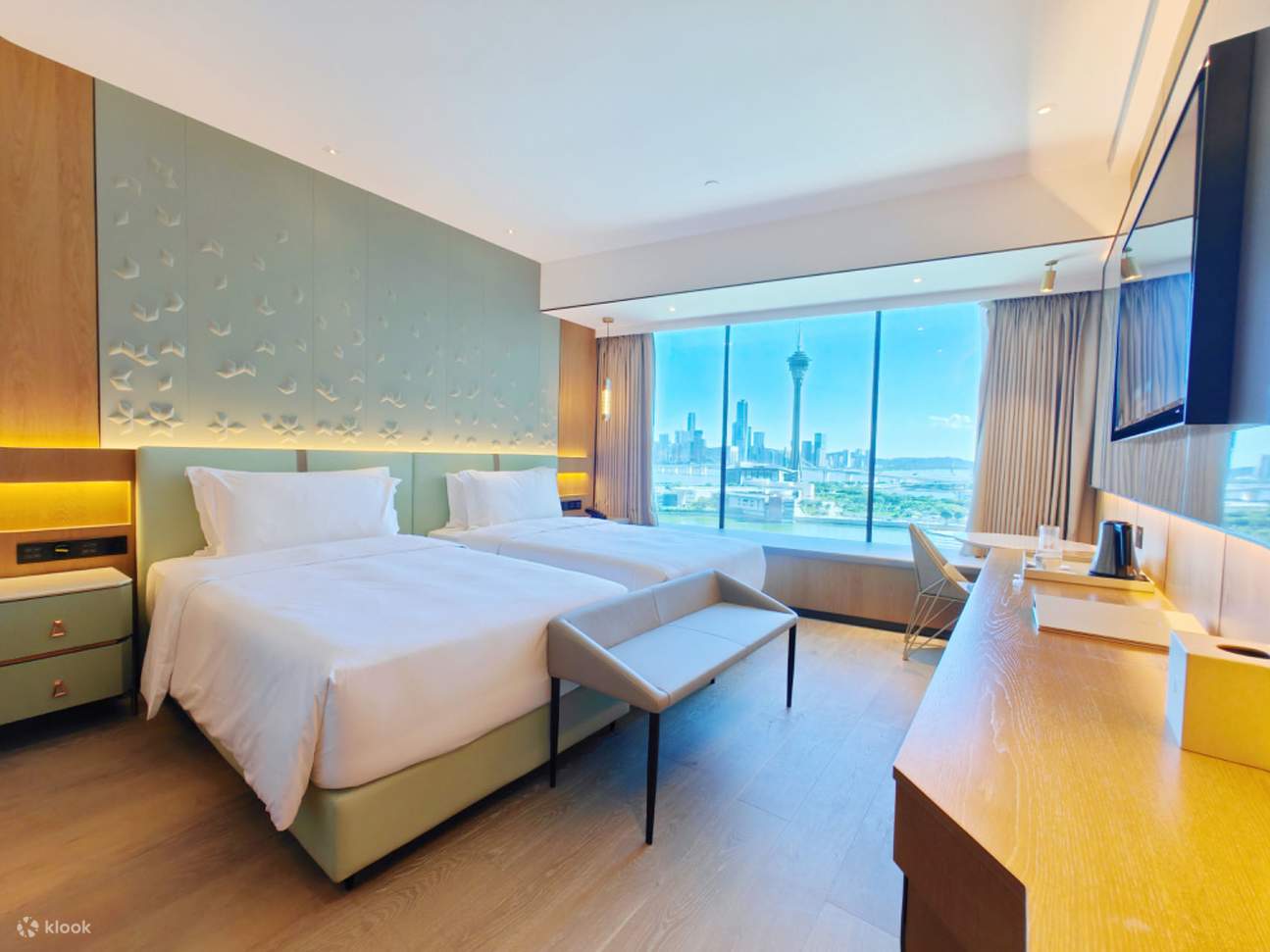 Macau Staycation Offer: YOHO Treasure Island Resorts World Hotel ...