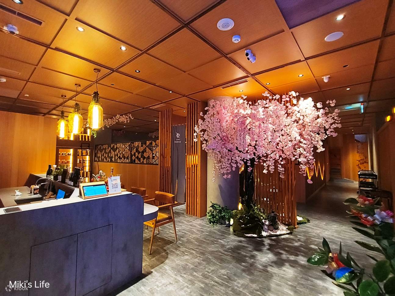 MiQi Premium Japanese Hotpot – Kaohsiung - Klook Canada