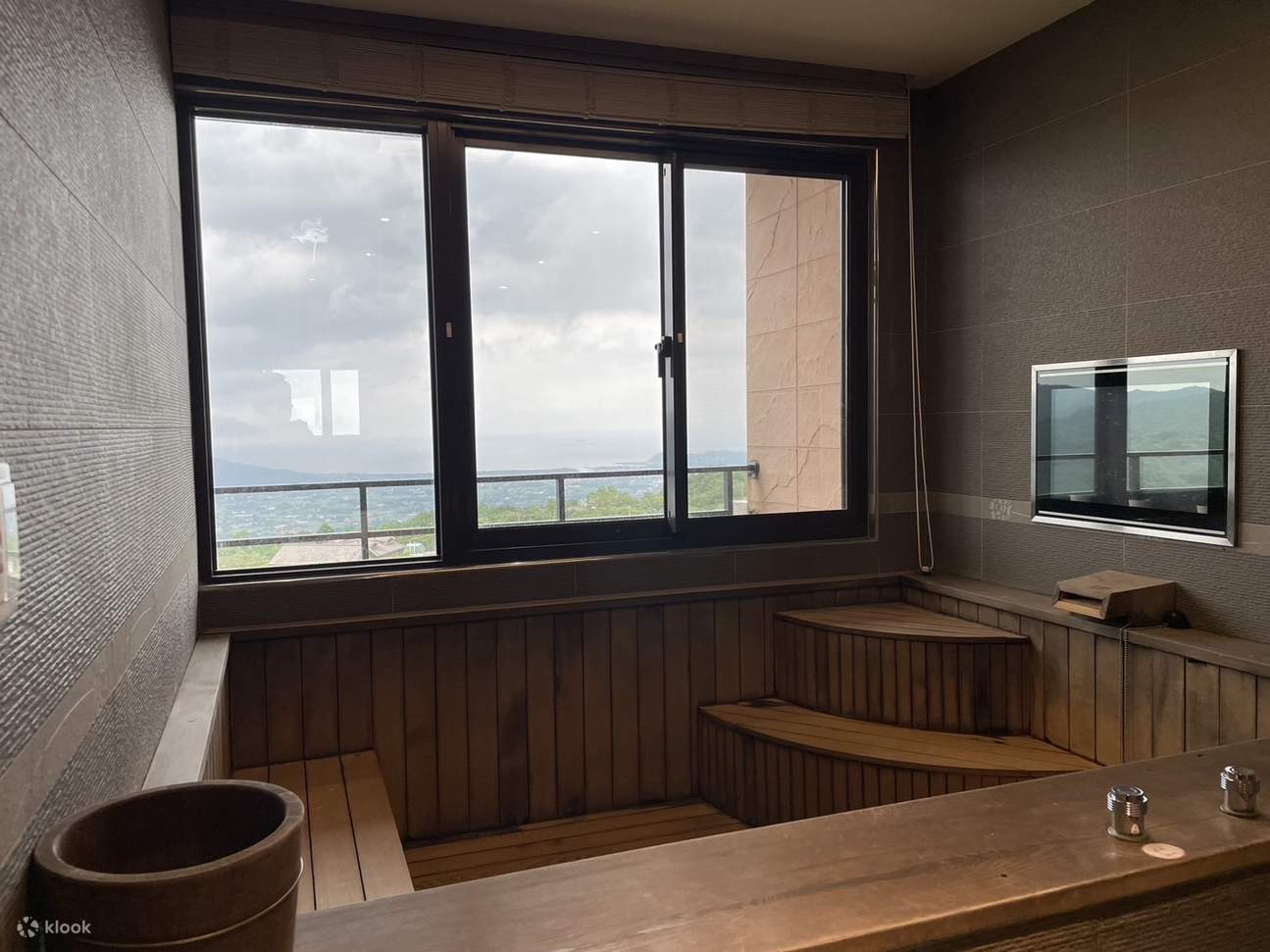 Taipei: Yangmingshan Jiaxin Hot Spring Hesheng Hotel - Ocean View Hot ...