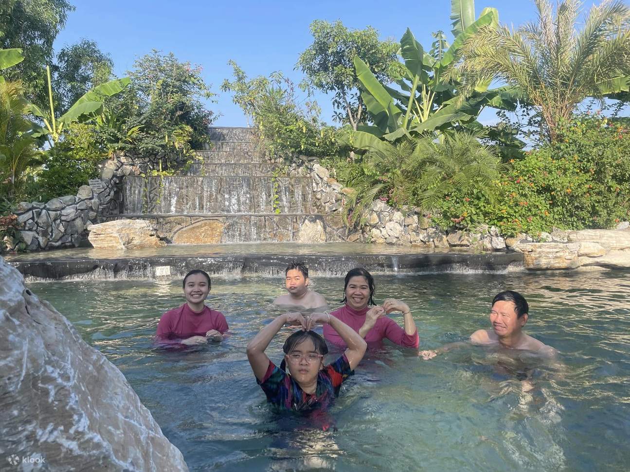 Mud & Mineral Herbal Bath Experience at Chavi Garden in Long An - Klook ...