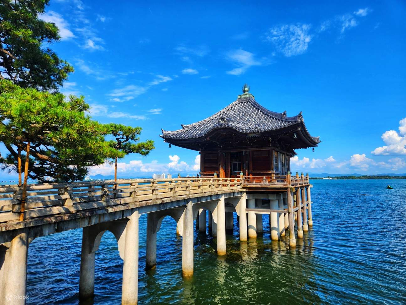 Tur Perjalanan Sehari Lembah Biwako "Danau Biwa" No. 1 di Jepang (dari Shiga/Osaka) - Klook ...