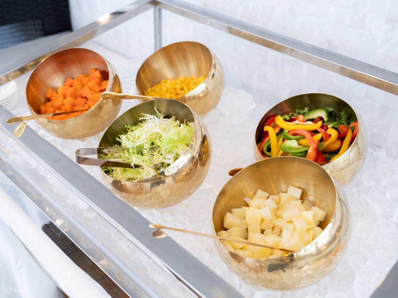 Symphony of Lights Semi Dinner Buffet - Klook