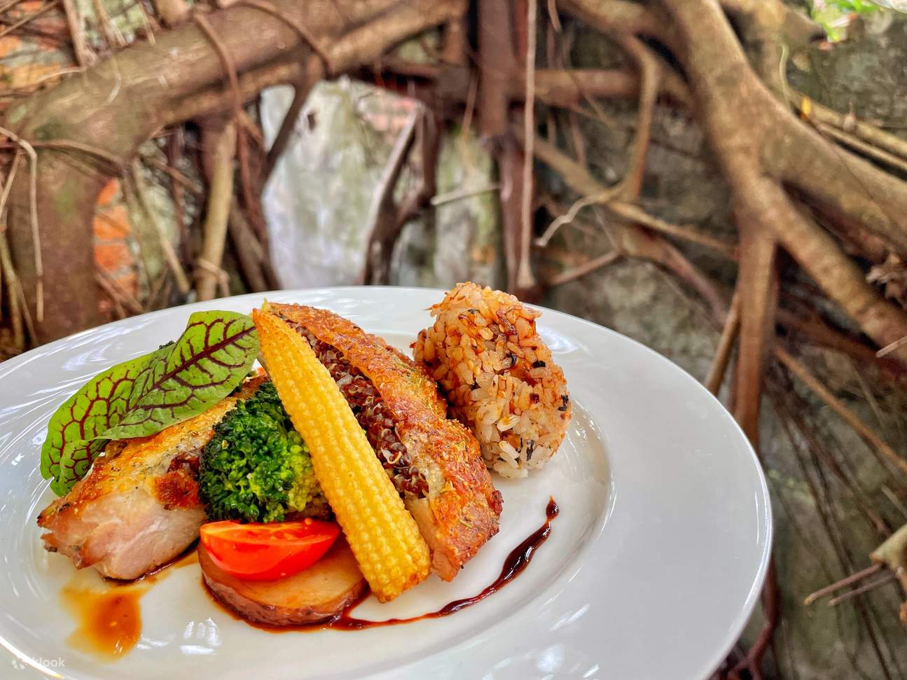 Yilan Ruins Restaurant Eco-friendly DIY & Sea View Meals Double ...