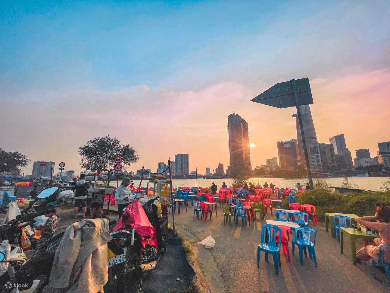 Saigon Foodie Market Half Day Tour - Klook