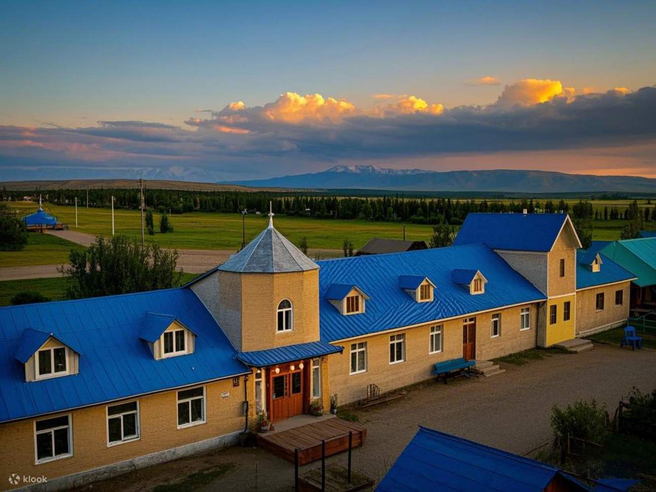 7-Day Xinjiang Winter Luxury Private Tour (Urumqi Upgraded to 2 Nights ...