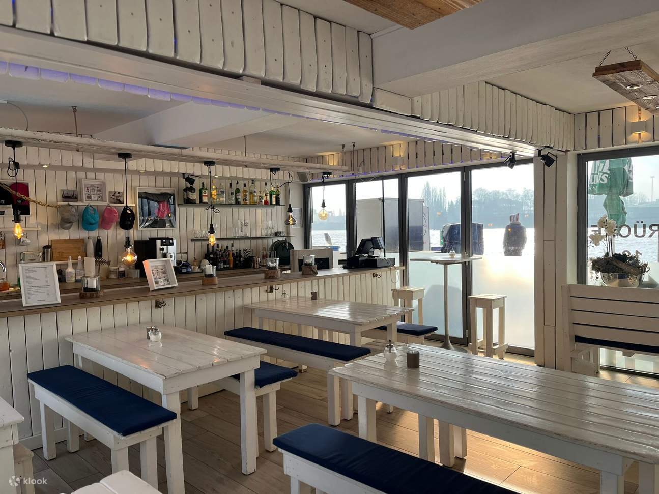 Hamburg Food Tour with Full Meal and Drinks - Klook