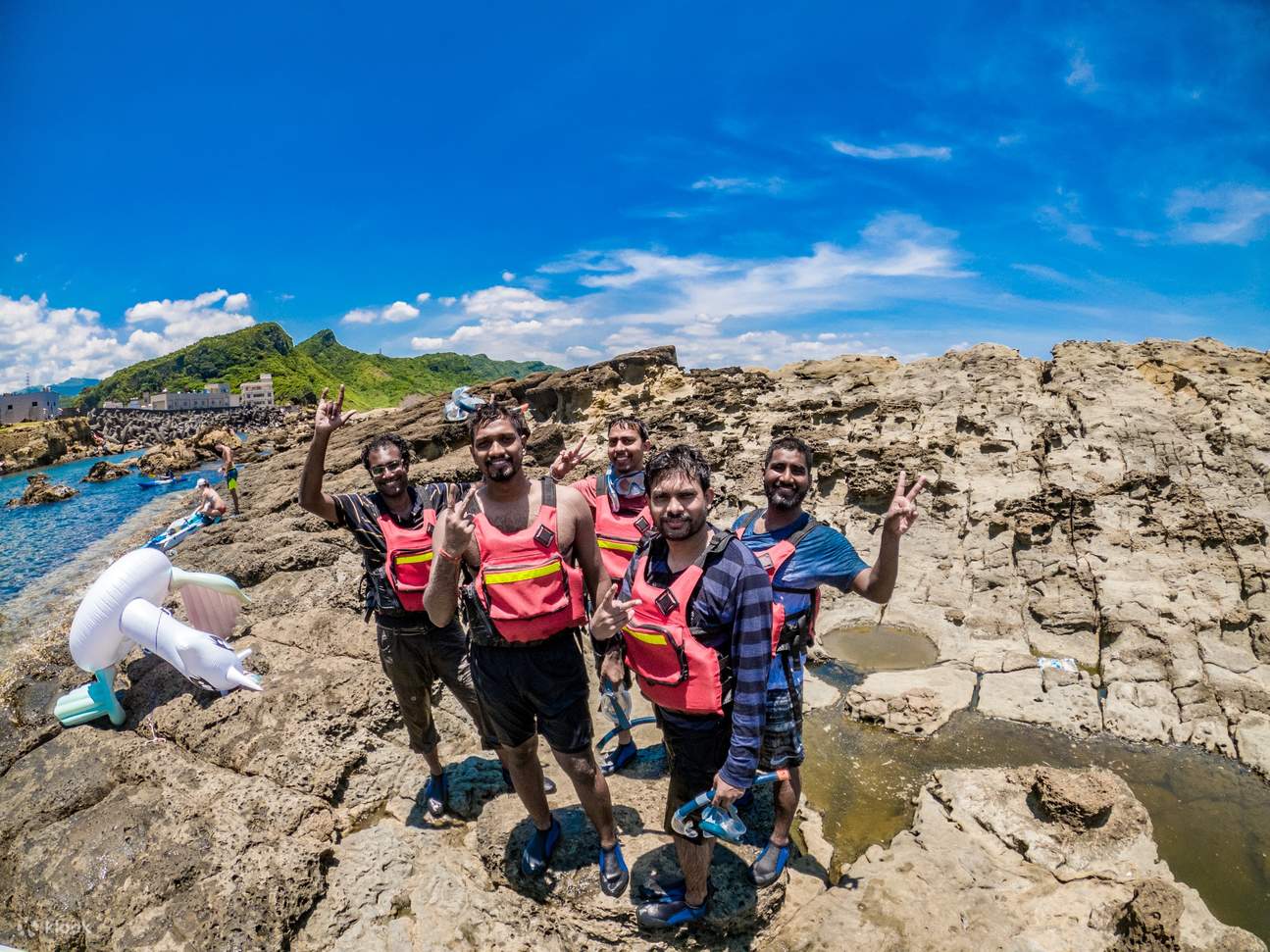New Taipei Ruifang｜Shenao Elephant Trunk Rock SUP Paddleboarding ...