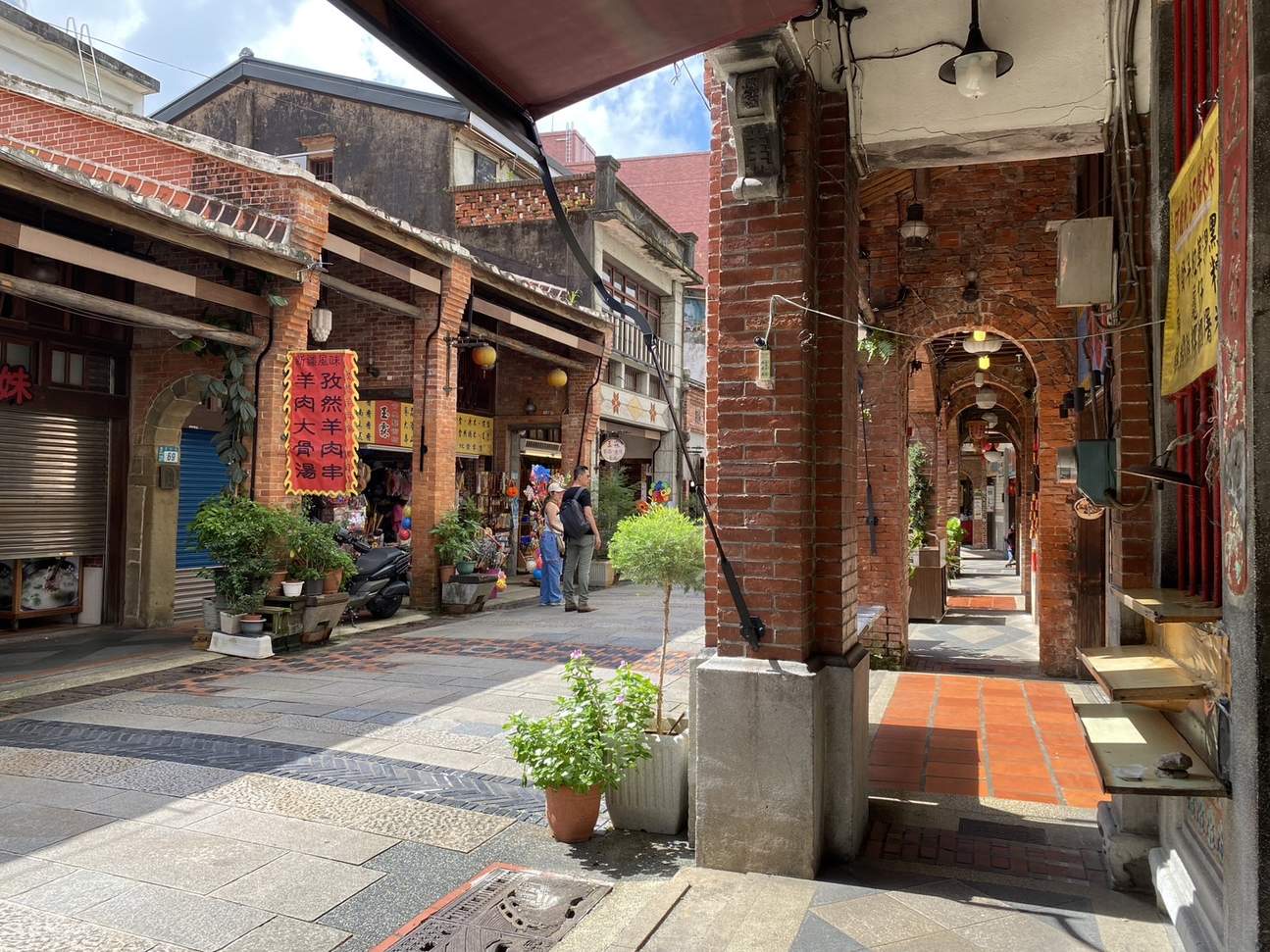 Yilan Winery Day Tour (Kavalan Whisky/Jim & Dad's Brewing Company/Yilan ...