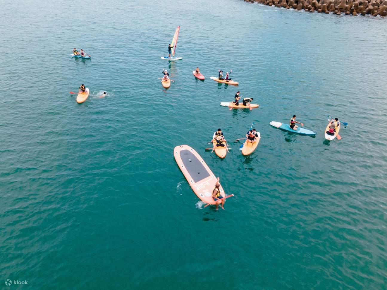 Tainan: Professional SUP paddling experience (Anping Yuguang Island ...