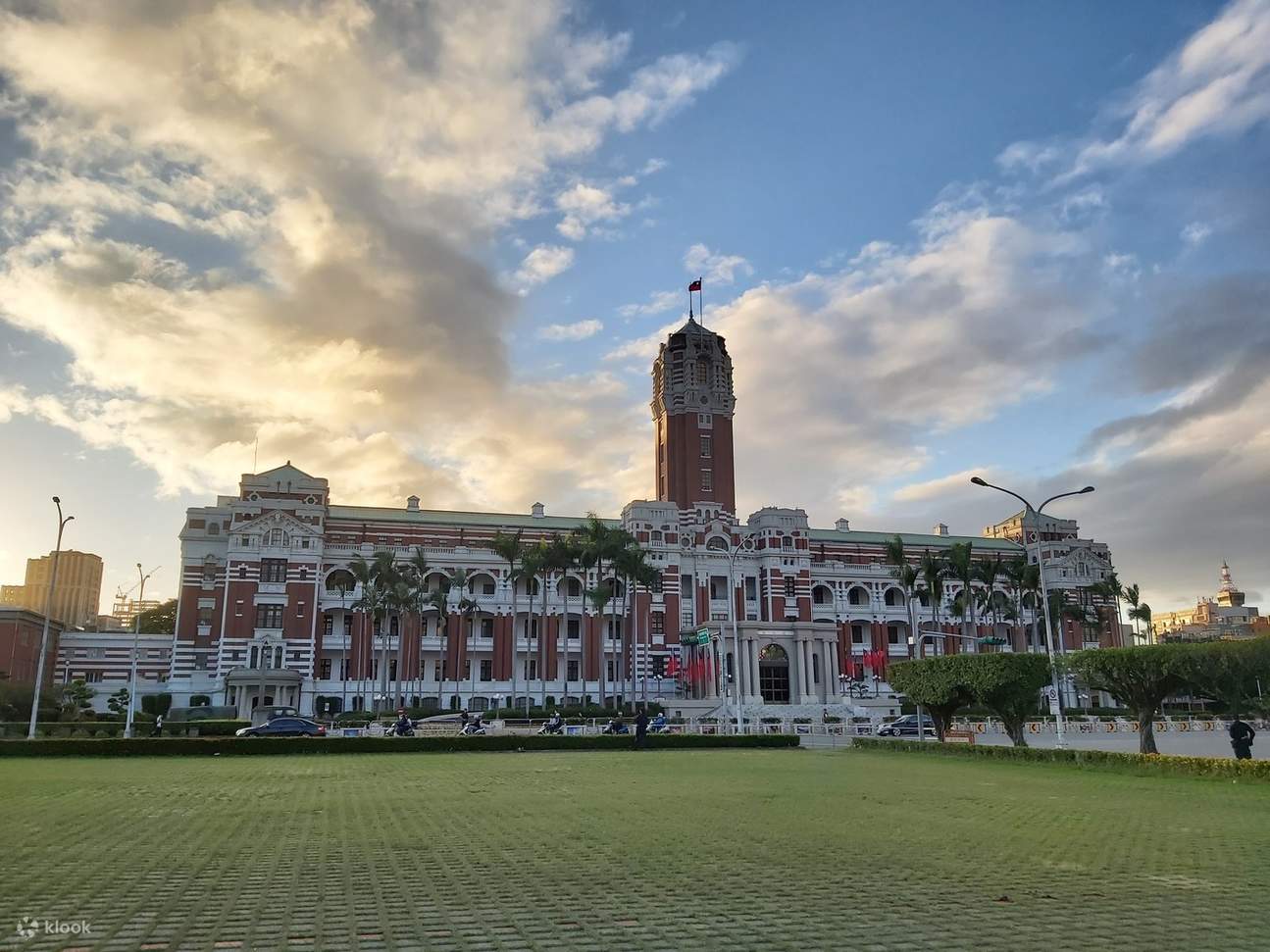 Explore Taipei City - Klook