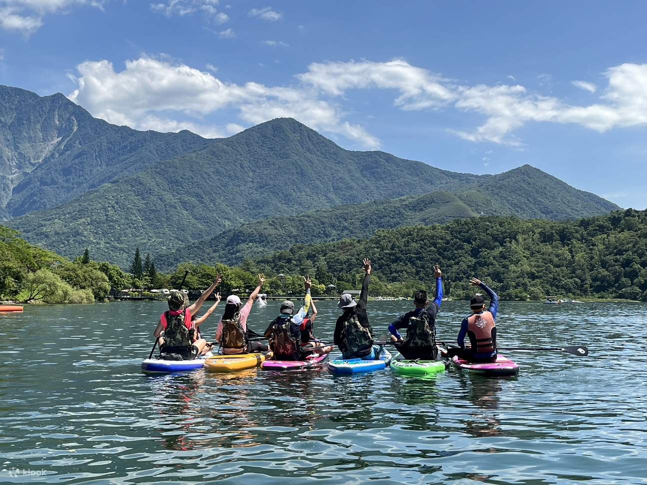花莲: 鲤鱼潭SUP立桨体验 - Klook客路