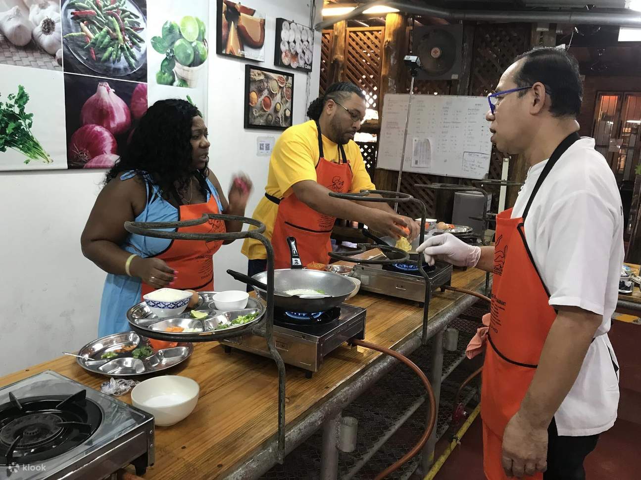 Half-Day Thai Cuisine Cooking Experience in Chiang Mai - Klook